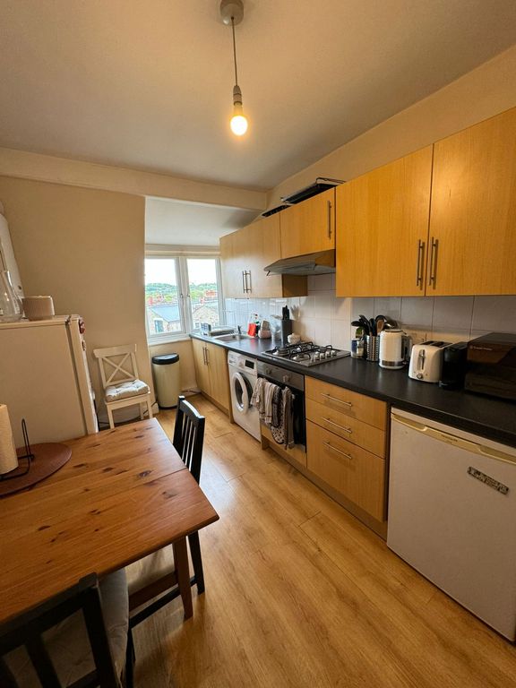 1 bed flat to rent in Tottenham Lane, London N8, £1,400 pcm - Zoopla