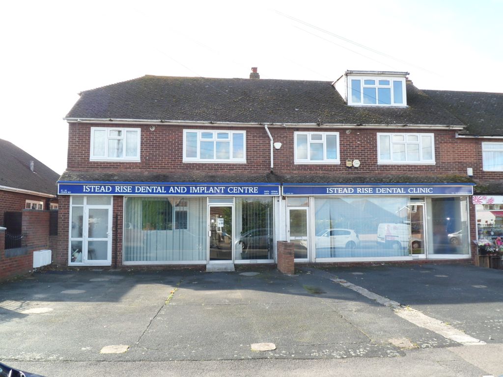 2 bed maisonette to rent in Lewis Road, Gravesend DA13, £950 pcm - Zoopla