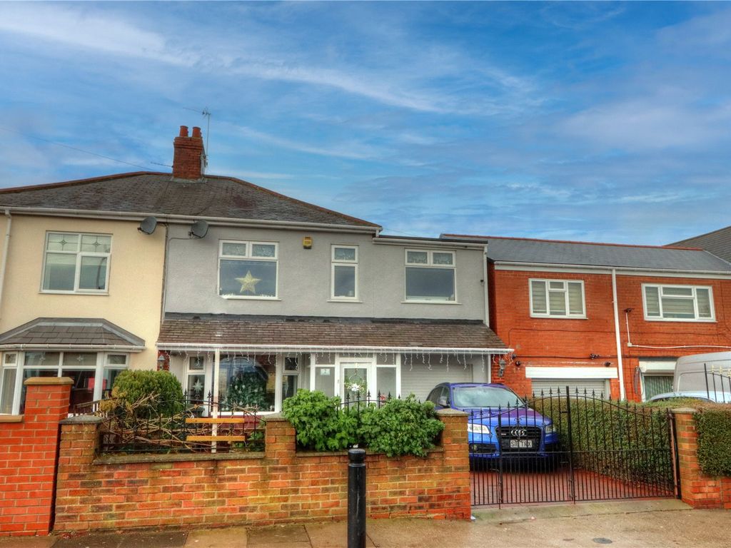 4 bed semi-detached house for sale in North Avenue, Westerhope ...