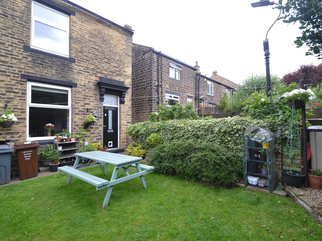 2 bed terraced house for sale in Park Road, Thackley, Bradford BD10, £154,995 - Zoopla