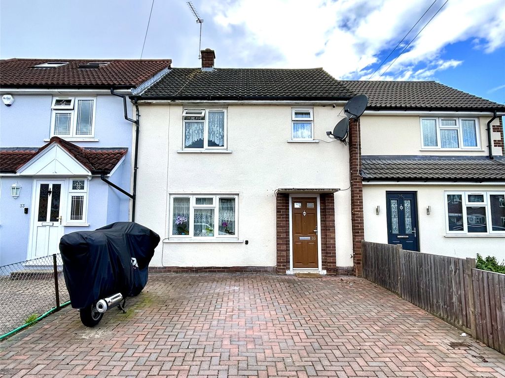 3 Bed Terraced House For Sale In Edinburgh Road Maidenhead Berkshire