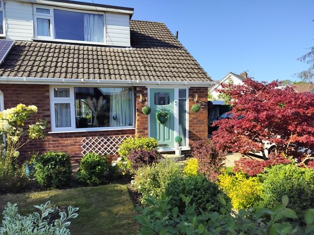 3 Bed Semi Detached House For Sale In West Grove Westhoughton Bolton