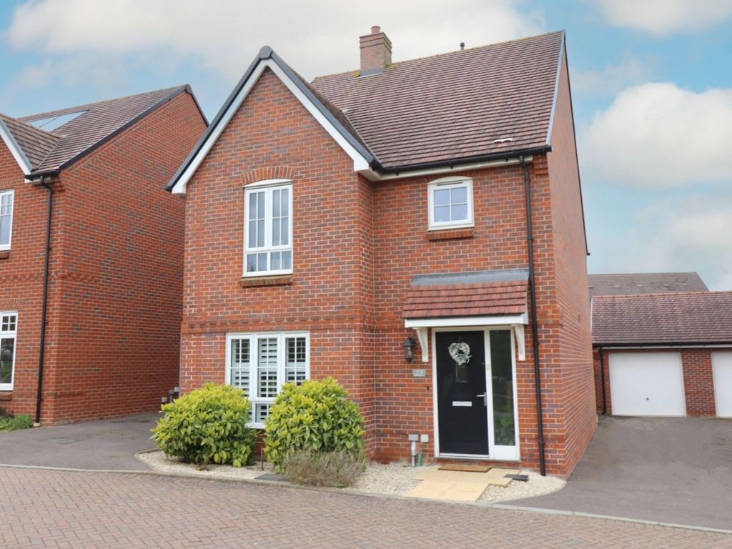 3 bed detached house for sale in Kingsman Drive, Botley SO32, £430,000 ...