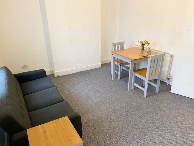 1 bed flat to rent in Railway Street, Splott, Cardiff CF24, £650 pcm ...