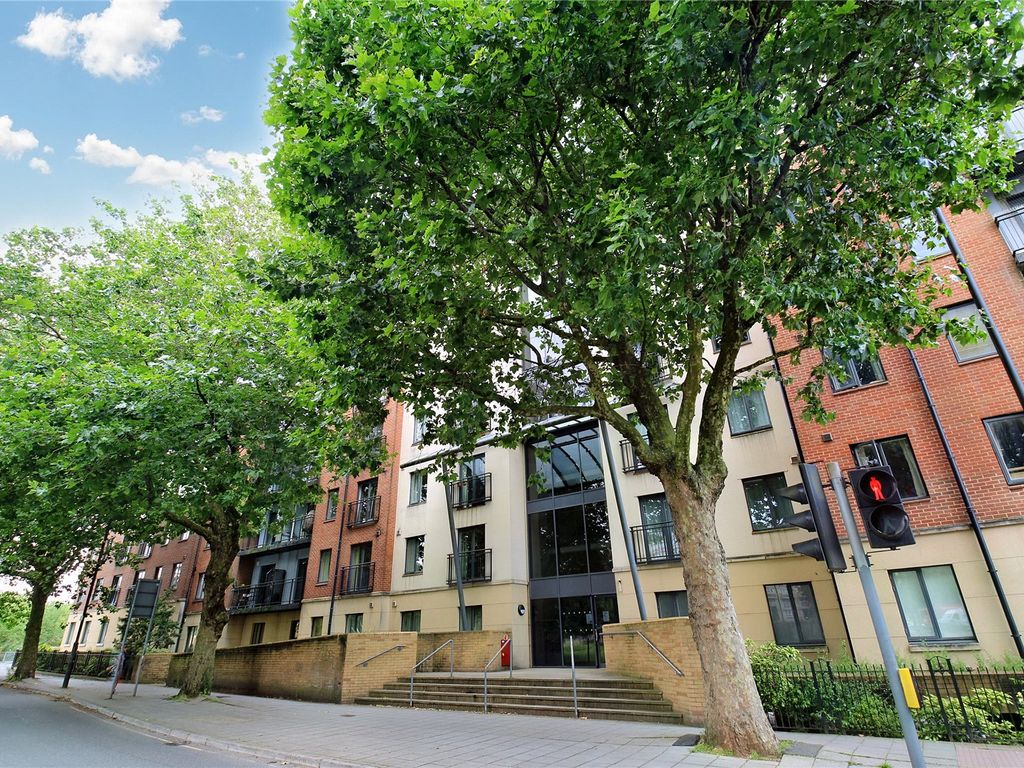 2 bed flat for sale in Squires Court, Bedminster, Bristol BS3 - Zoopla