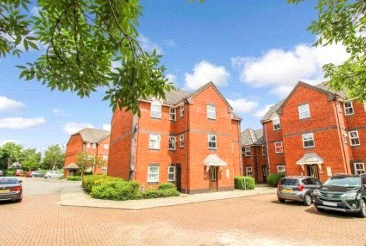 2 bed flat for sale in Nightwood Copse, Peatmoor, Swindon, Wiltshire ...
