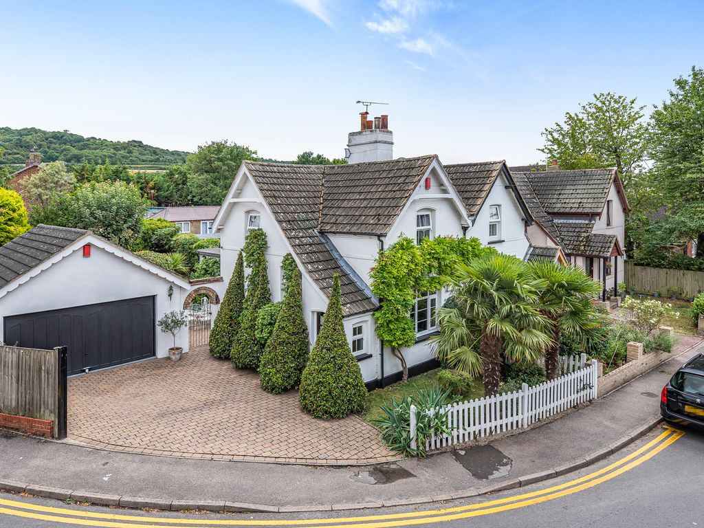 3 bed semi-detached house for sale in Hall Road, Wouldham, Rochester ...