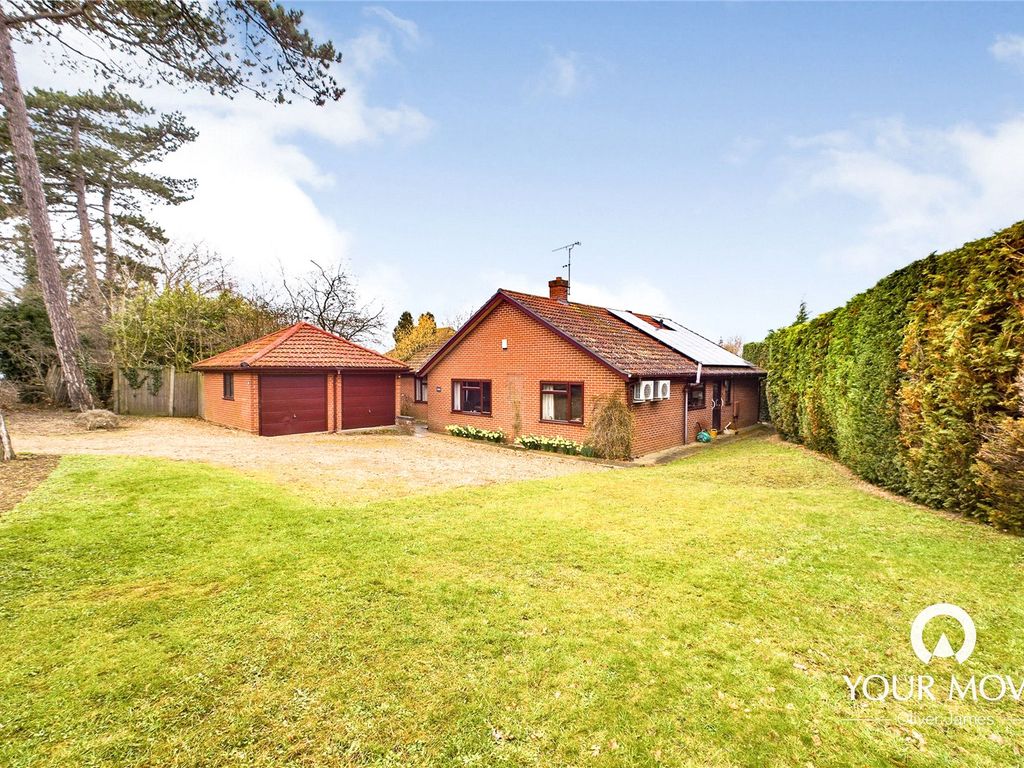4 Bed Bungalow For Sale In Lowestoft Road Worlingham Beccles Suffolk