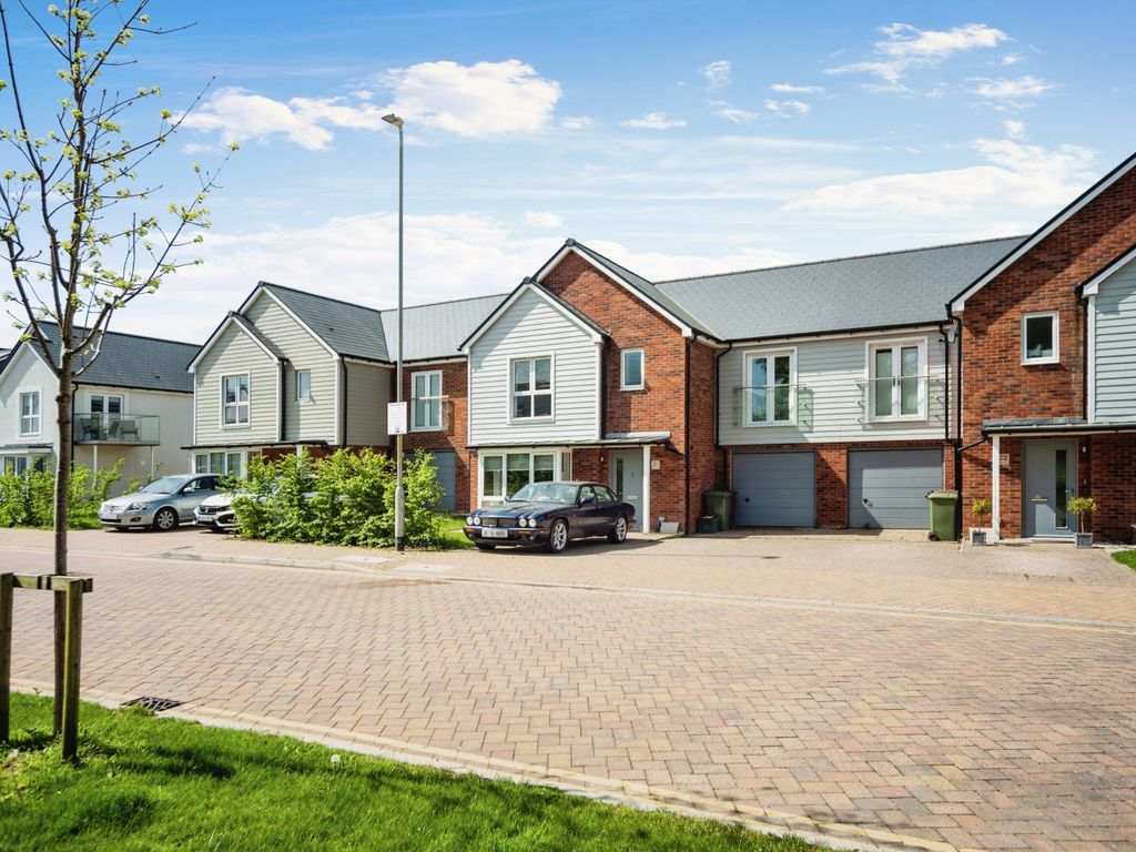 4 bed semi-detached house for sale in The Green, Tunbridge Wells TN2, £ ...