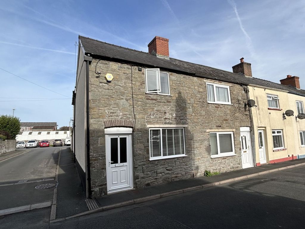 2 Bed End Terrace House For Sale In St Davids Street Brecon Ld3 £