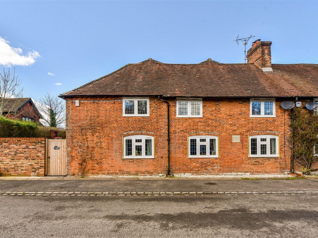 4 bed semi-detached house for sale in Upper Froyle, Alton GU34 - Zoopla