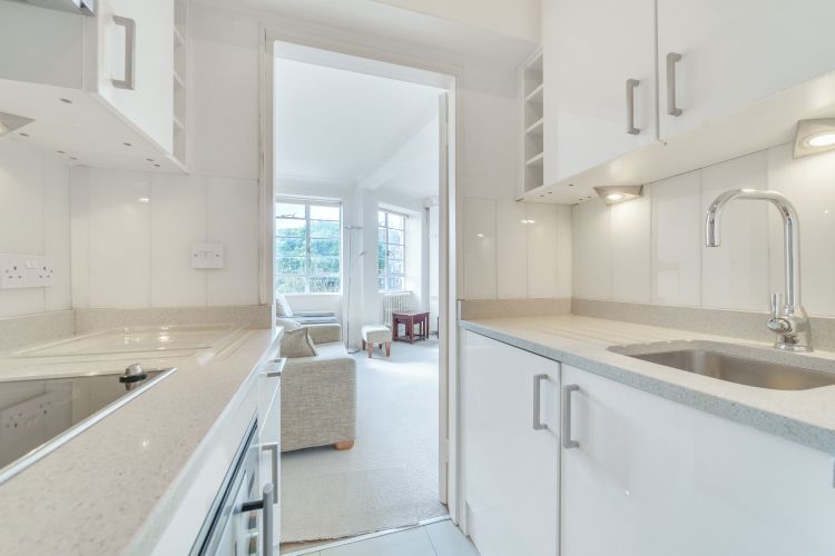 1 bed flat to rent in Inverness Terrace, London W2 - Zoopla