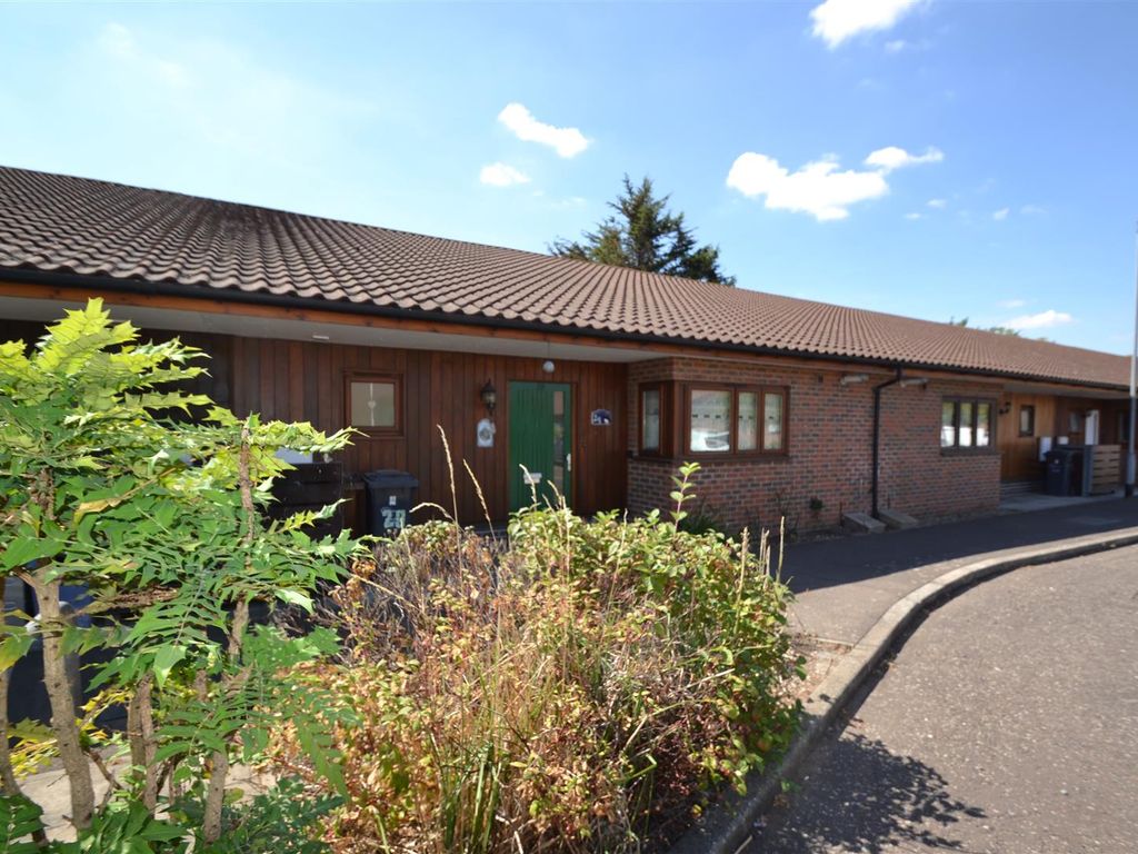 2 bed terraced bungalow for sale in Ron Todd Close, Dagenham RM10 - Zoopla