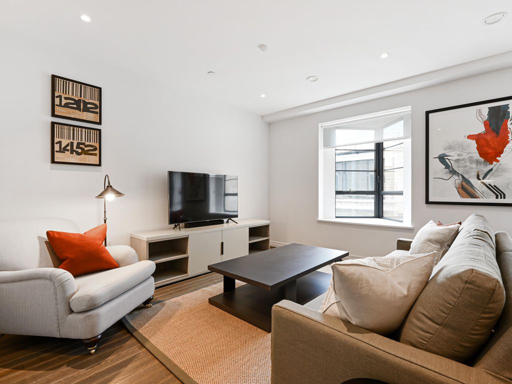 1 bed flat to rent in Little Portland Street, London W1W - Zoopla