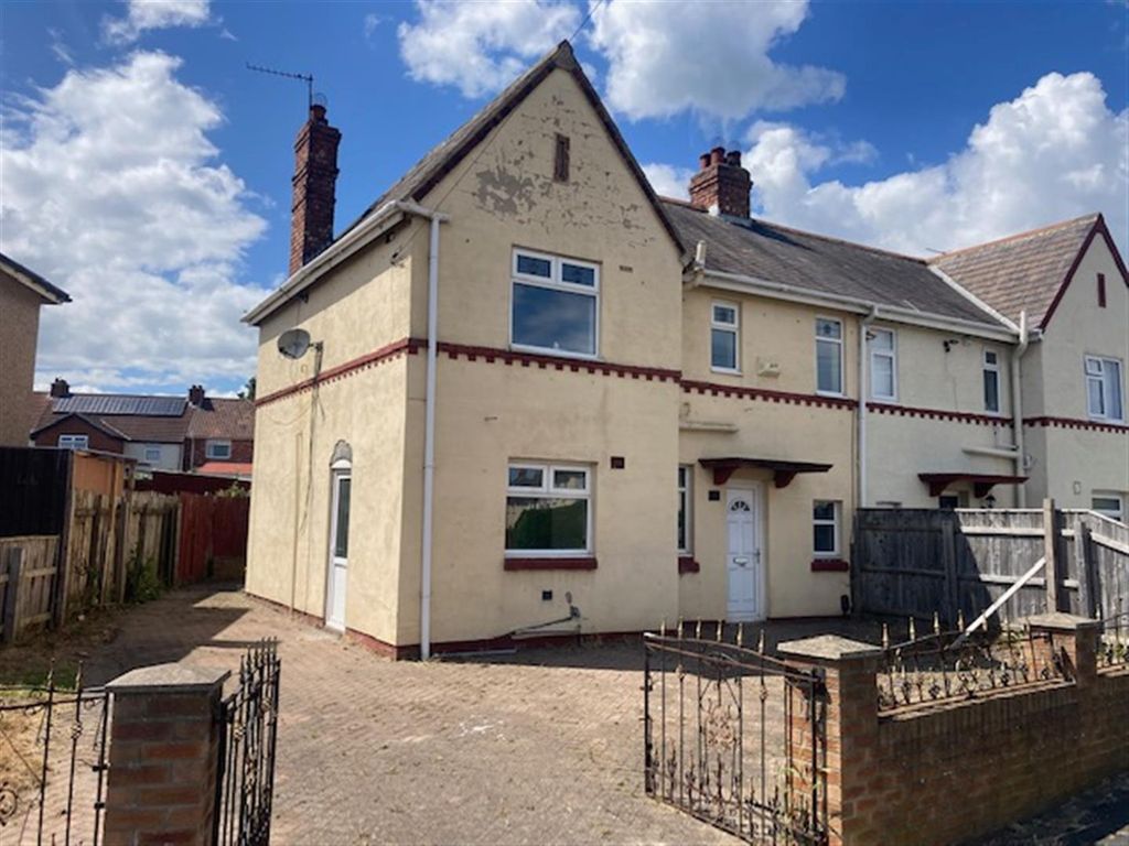 3 Bed Semi Detached House For Sale In Tennyson Avenue Hartlepool Ts25