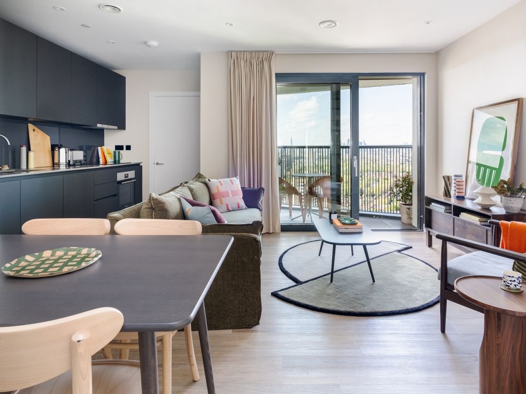 1 bed flat to rent in Riverstone Heights, 18 Reed Avenue, Bromley-By-Bow E3, £2,300 pcm - Zoopla