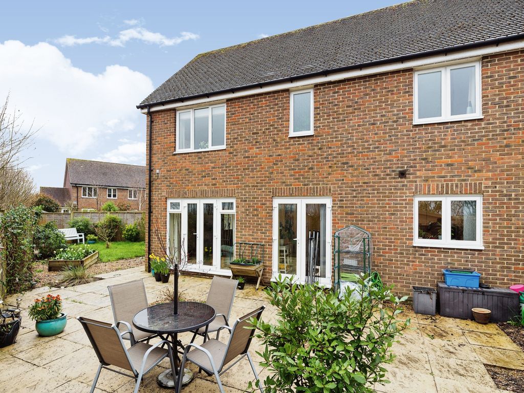 4 Bed Detached House For Sale In Sand Ridge Ridgewood Uckfield Tn22