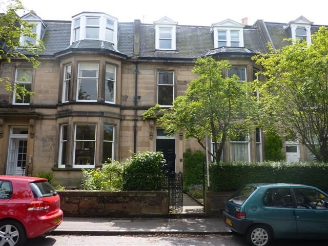 2 bed flat to rent in Stathearn Place, The Grange, Edinburgh EH9, £ ...