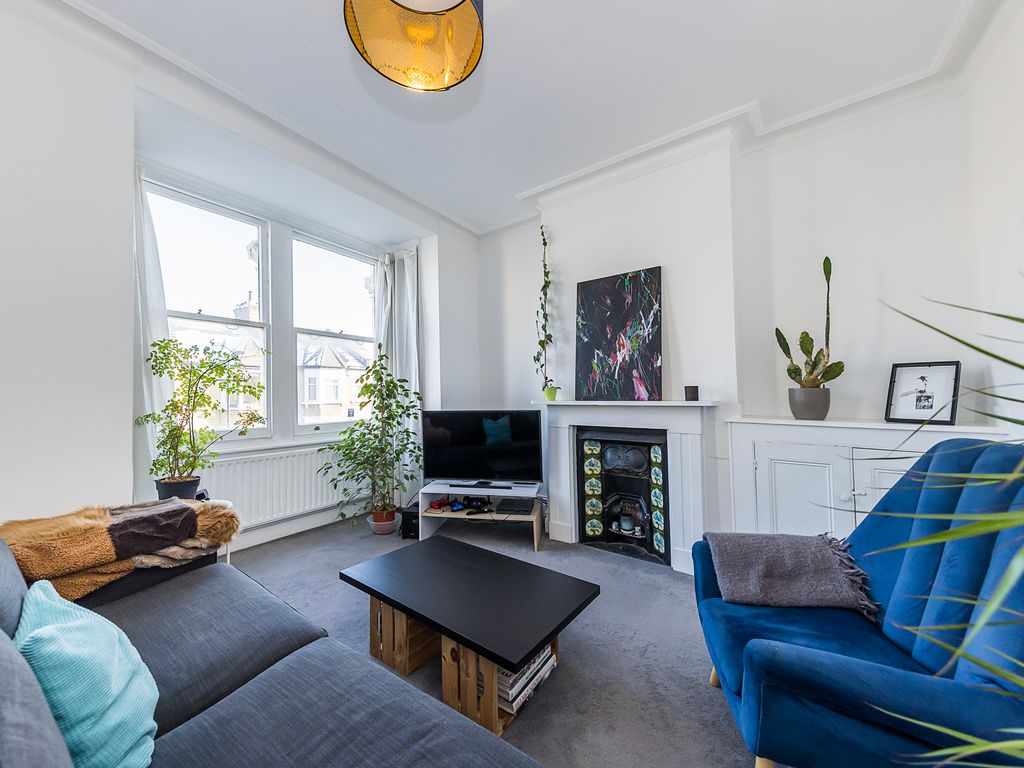 3 bed terraced house for sale in Glyn Road, London E5 - Zoopla