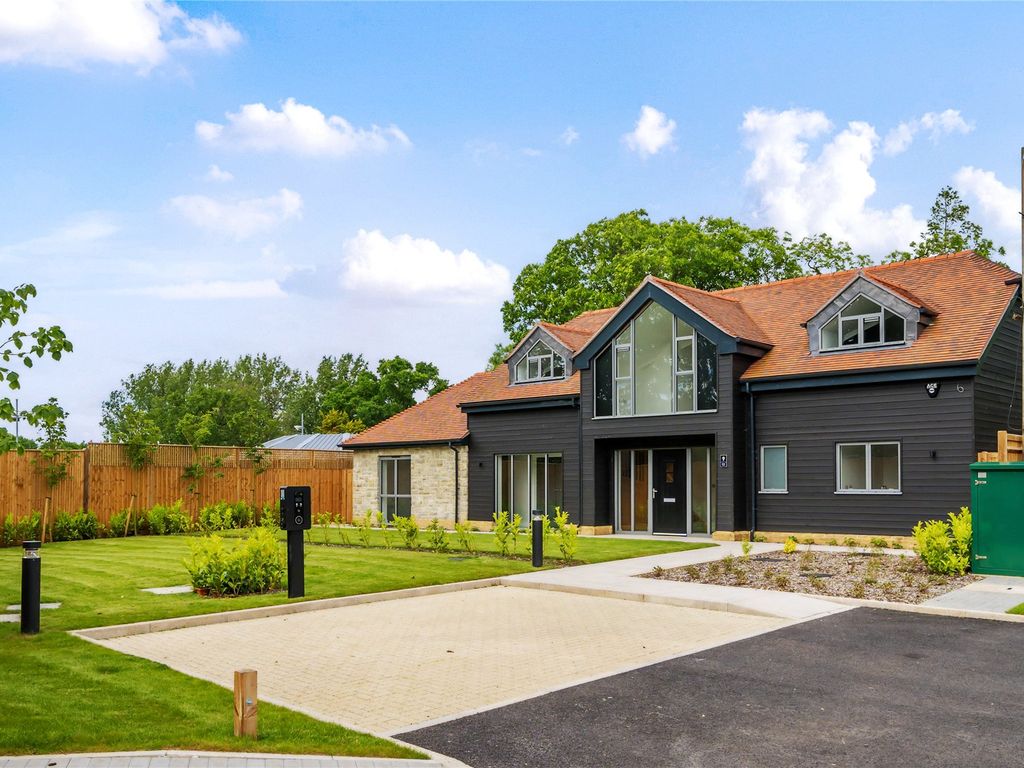 New home, 5 bed detached house for sale in Hill Top Place, Westerham ...