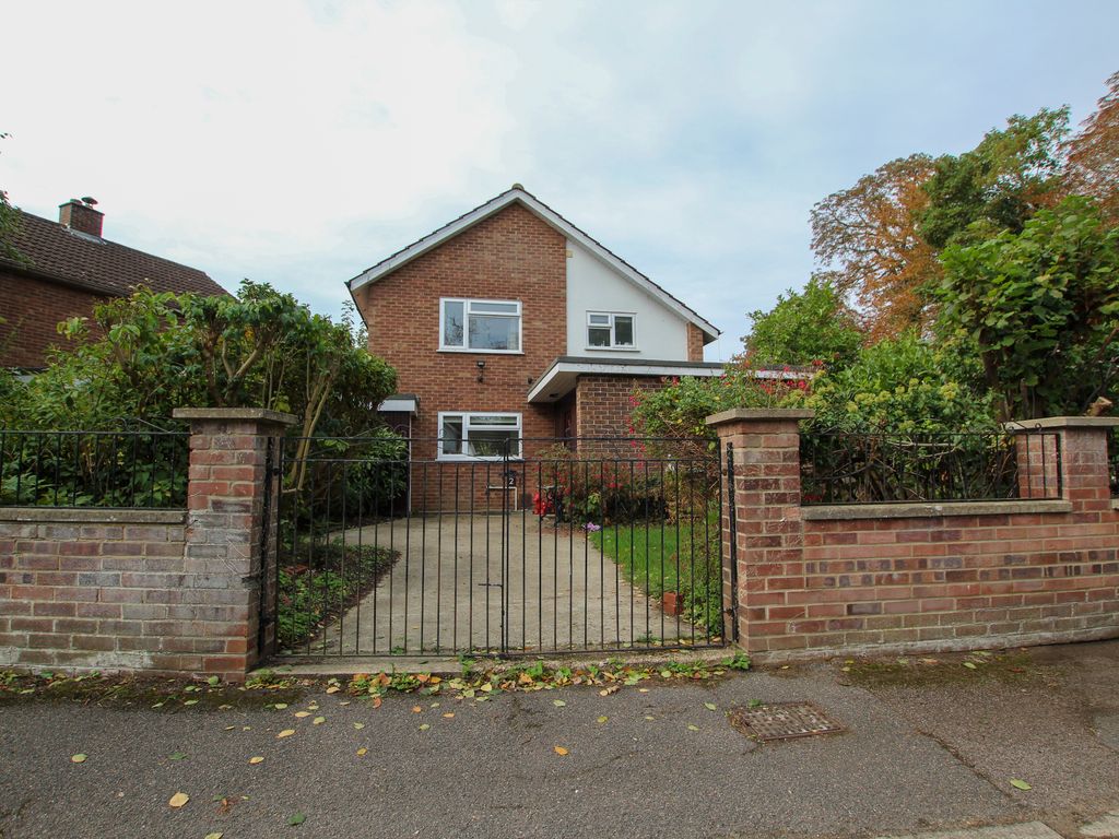 3 Bed Detached House For Sale In Harding Way Histon Cambridge Cb24
