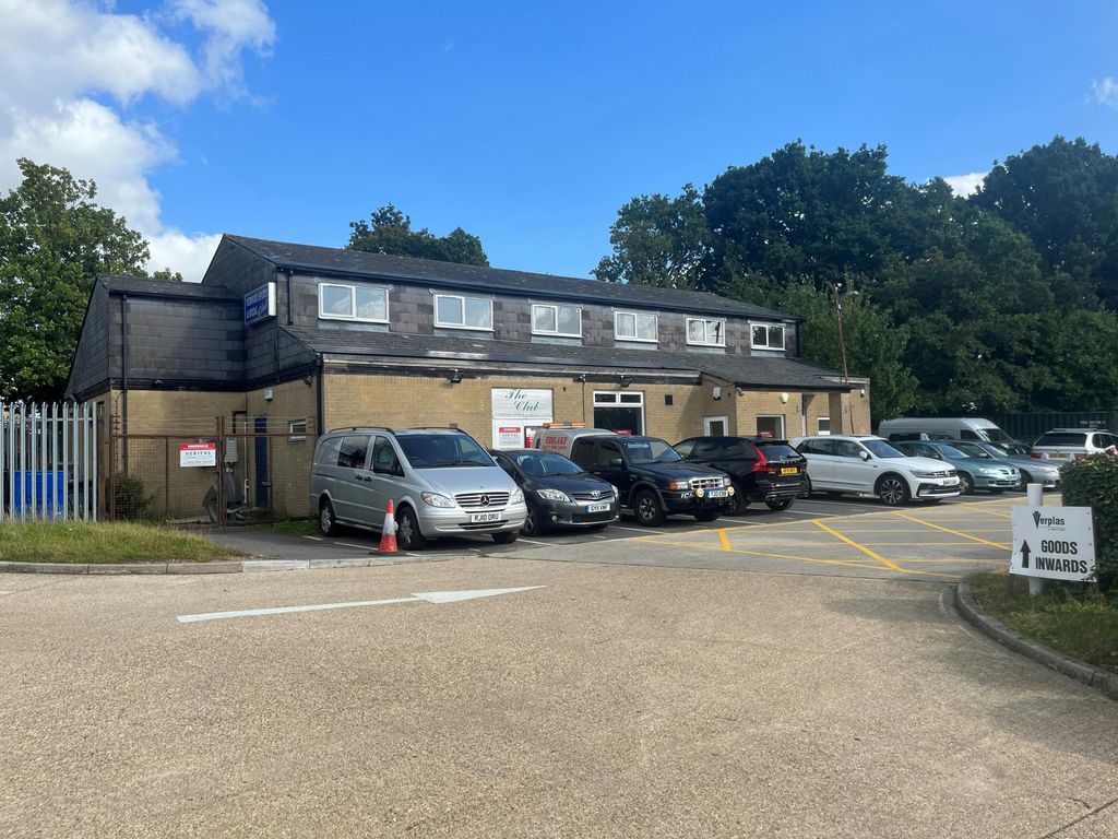 Verwood Industrial Estate, Blackhill, Verwood BH31, Industrial to let ...