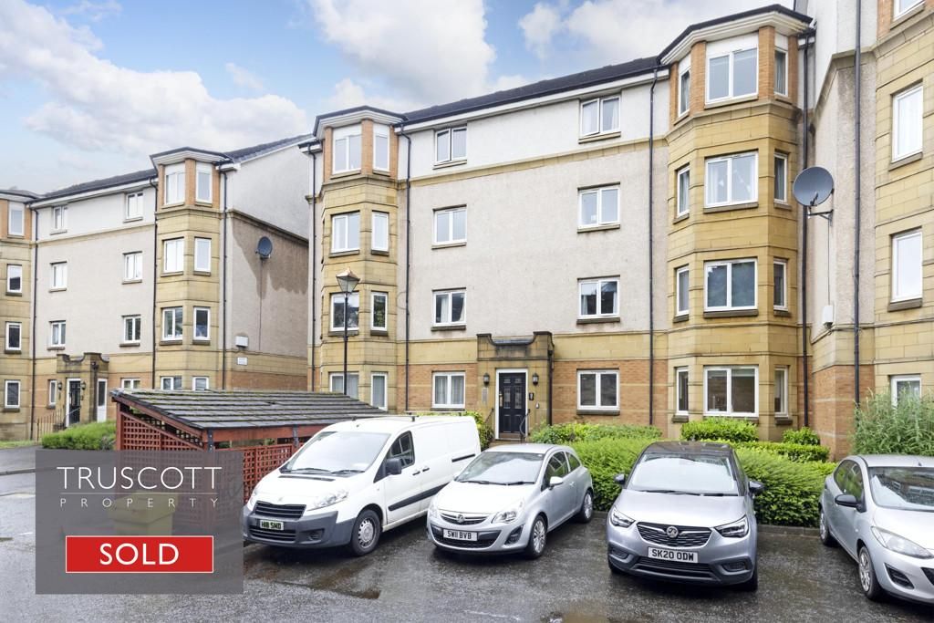 2 Bed Flat For Sale In 9 6 Duff Road Caledonian Village Dalry