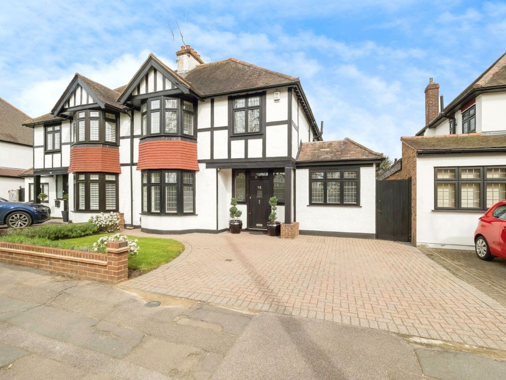 4 bed semi-detached house for sale in Balgores Square, Romford RM2, £ ...