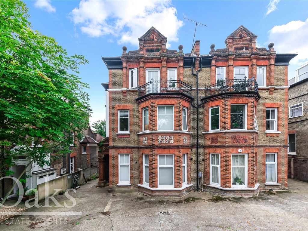 2 bed flat for sale in Palace Road, London SW2, £450,000 - Zoopla