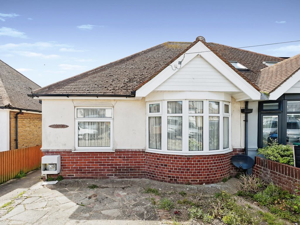 2 bed bungalow for sale in Mayforth Gardens, Ramsgate CT11 - Zoopla