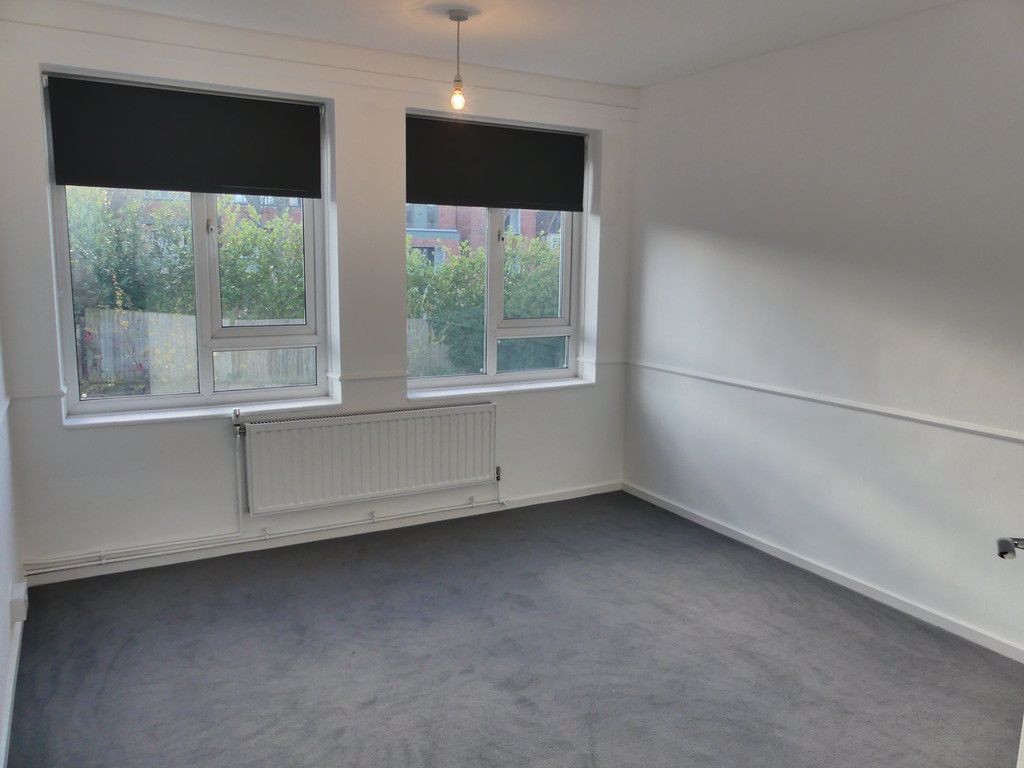 1 bed flat to rent in Chinbrook Road, London SE12 - Zoopla