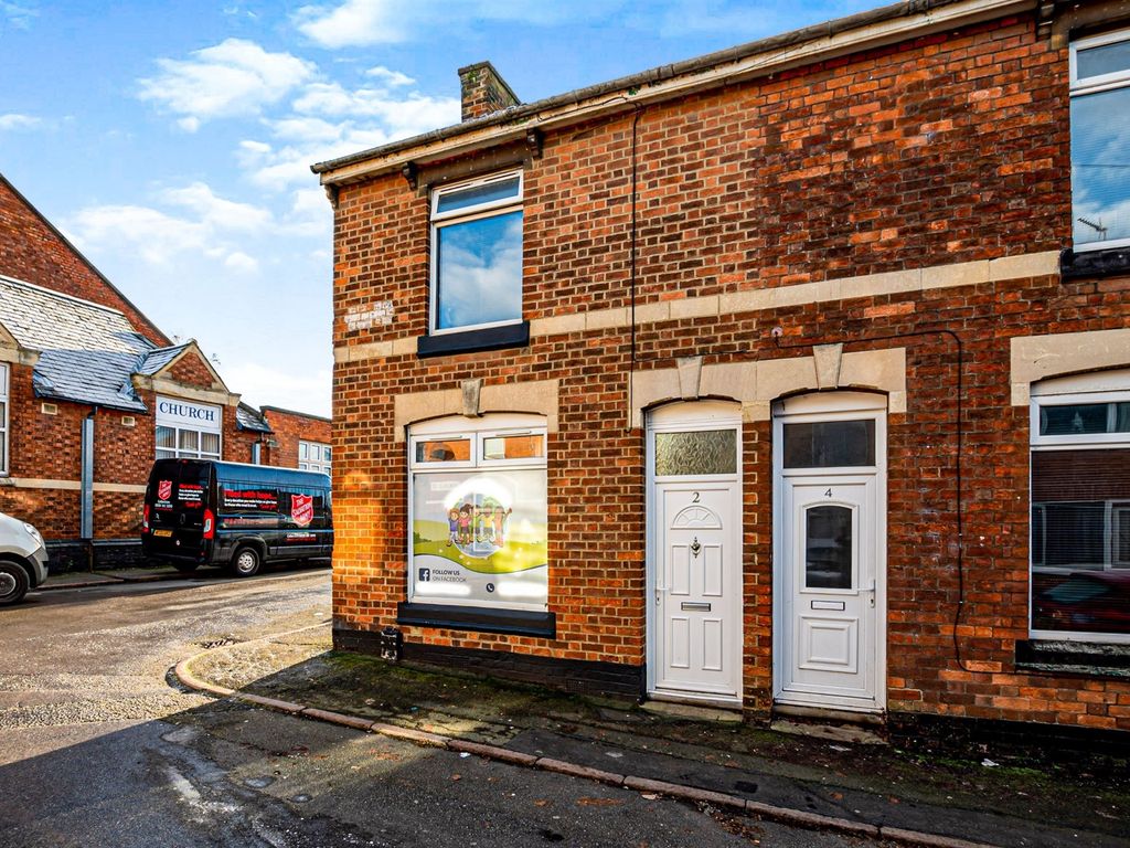 2 Bed End Terrace House For Sale In Sackville Street Kettering Nn16