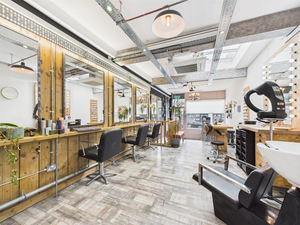 Hackney Road, Shoreditch E2, Retail premises for sale, £550,000 - Zoopla