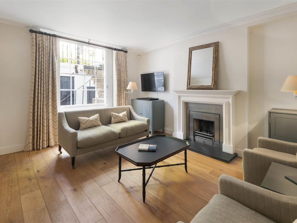 2 bed flat to rent in Ovington Square, Knightsbridge SW3 - Zoopla