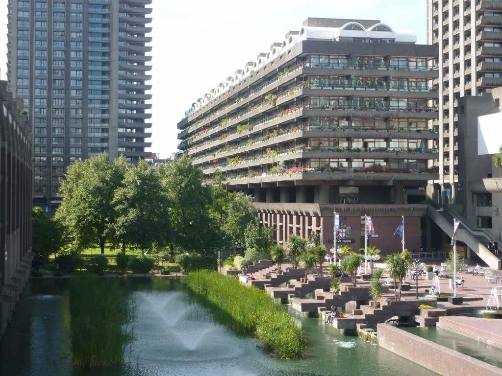 1 bed flat for sale in Defoe House, Barbican, London EC2Y, £795,000 ...