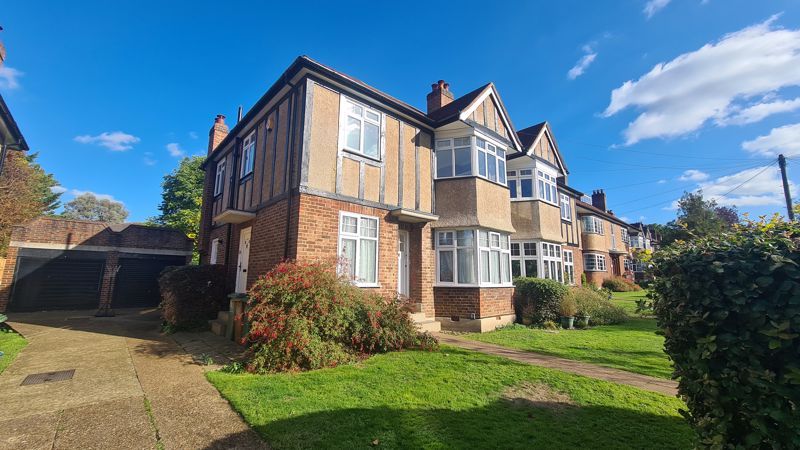 2 bed maisonette to rent in Grove Avenue, Sutton SM1 - Zoopla