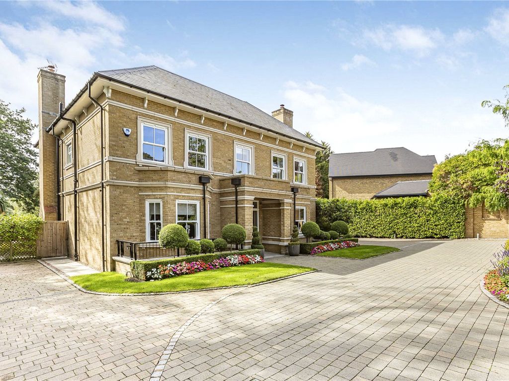 6 bed detached house for sale in Imperial Grove, Hadley Wood, Herts EN4 ...