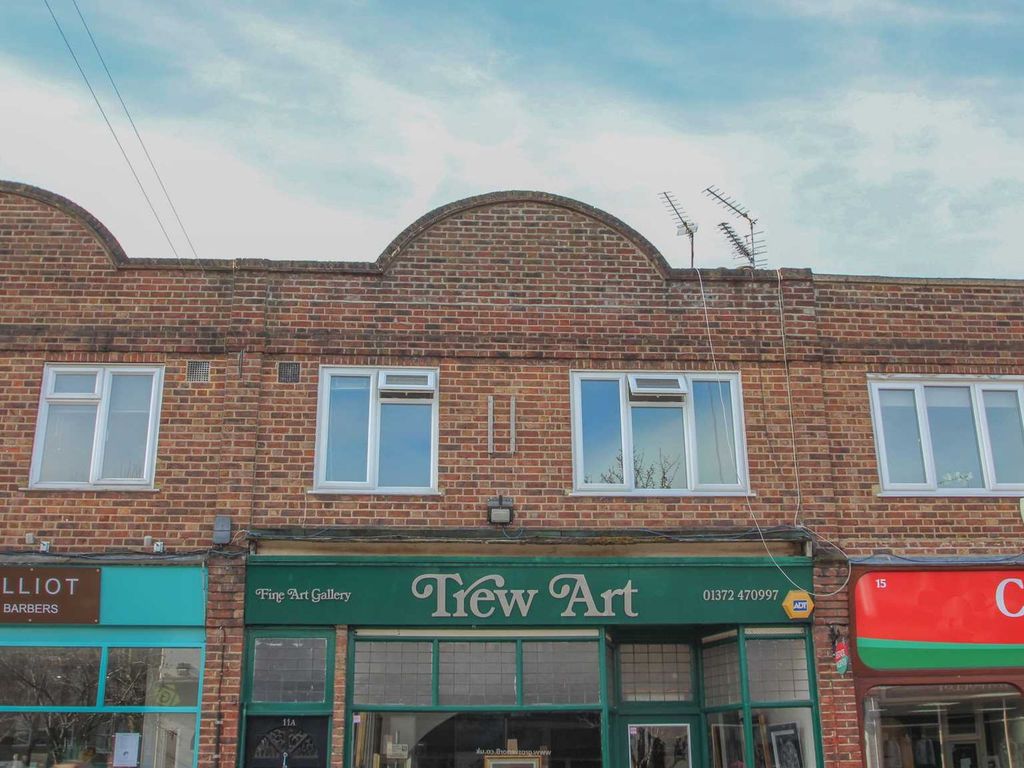 2 bed property to rent in The Parade, Claygate KT10 - Zoopla
