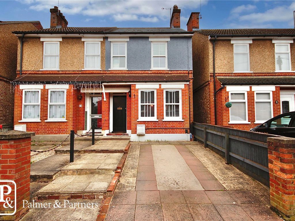 3 Bed Semi Detached House For Sale In Grange Road Ipswich Suffolk Ip4