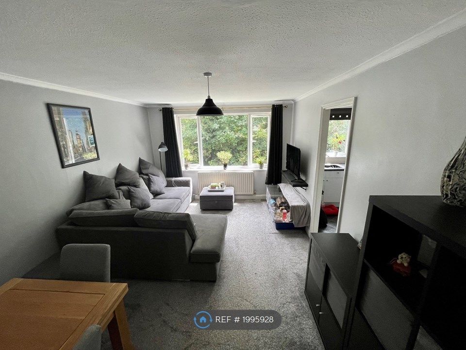 1 bed flat to rent in Bournewood Road, Orpington BR5, £1,250 pcm - Zoopla