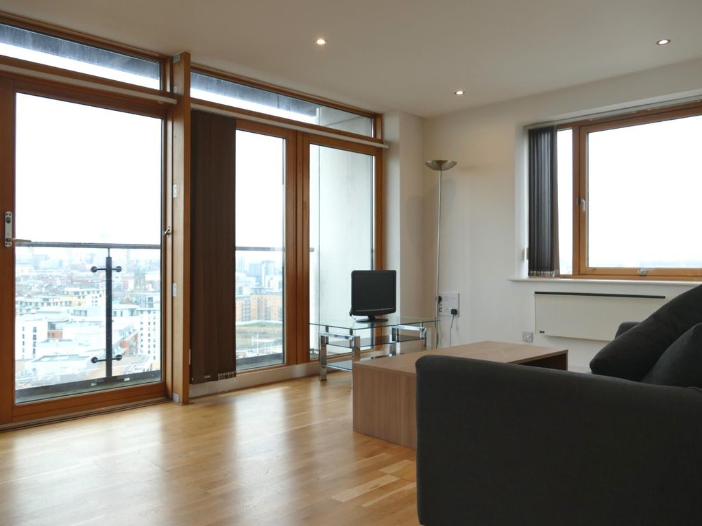 2 bed flat to rent in The Boulevard, Leeds, West Yorkshire, UK LS10 ...