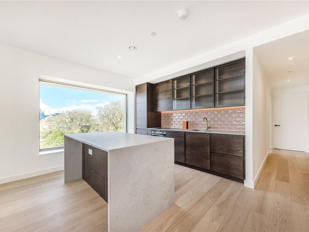3 bed flat to rent in Deanston Building, 10 Royal Wharf Walk, Royal ...