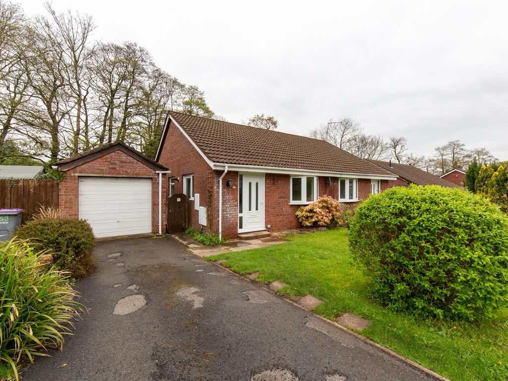 2 Bed Semi Detached Bungalow For Sale In Pentre Close Coed Eva