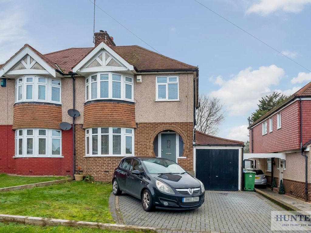 3 Bed Semi Detached House For Sale In Merewood Road Bexleyheath Da7 £