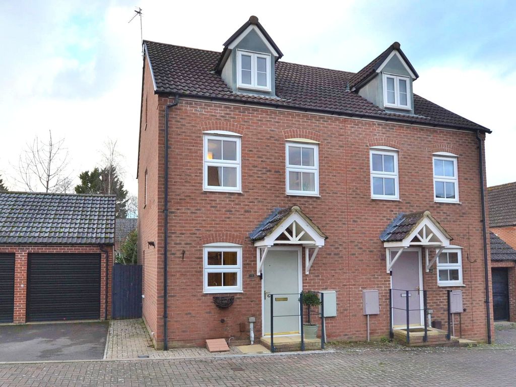 3 Bed Semi Detached House For Sale In Marham Drive Kingsway Quedgeley