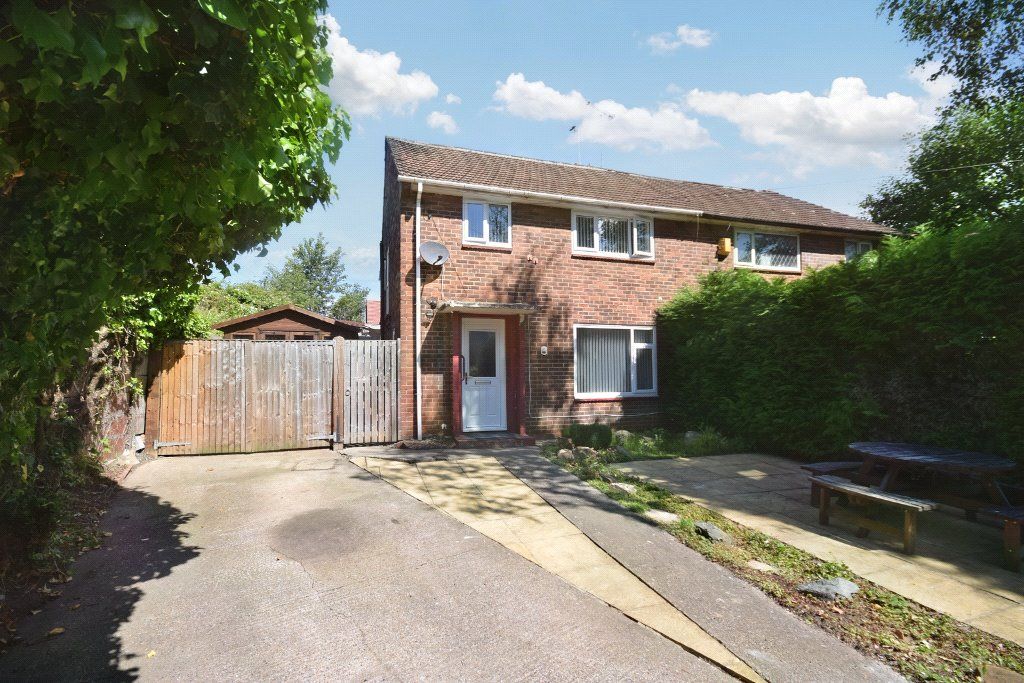 3 Bed Semi Detached House For Sale In Windsor Road Wakefield West