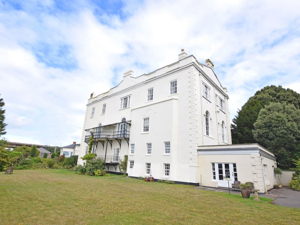 5 bed flat to rent in The Retreat Drive, Exeter, Devon EX3 - Zoopla