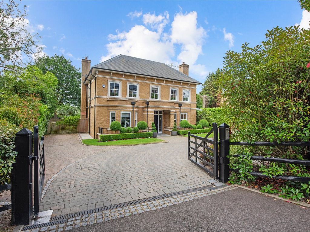 6 bed detached house for sale in Imperial Grove, Hadley Wood EN4 - Zoopla