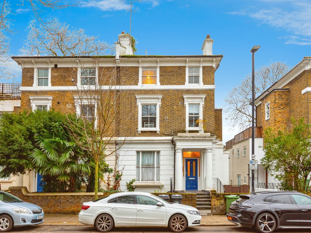 2 bed flat for sale in Oval Road, Camden, London NW1, £620,000 - Zoopla