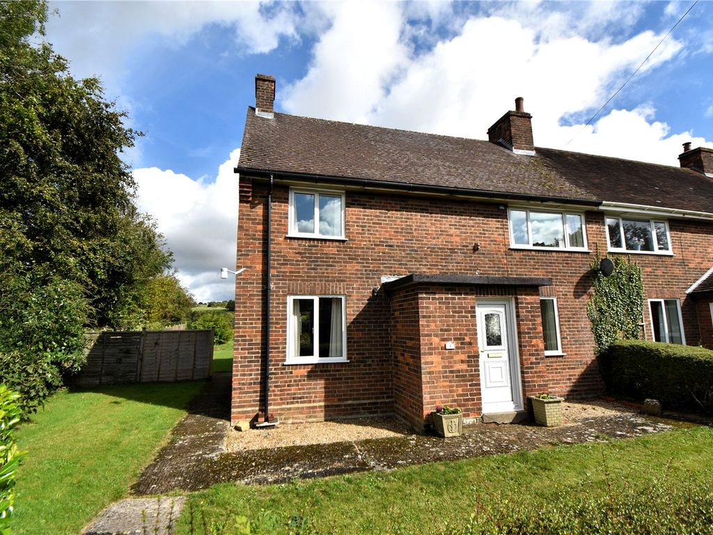 3 Bed End Terrace House For Sale In Jubbs Lane Ogbourne St George
